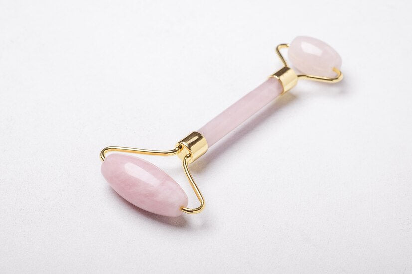 10 Benefits of Vibrating Rose Quartz Rollers and How to Use Them – Zobha